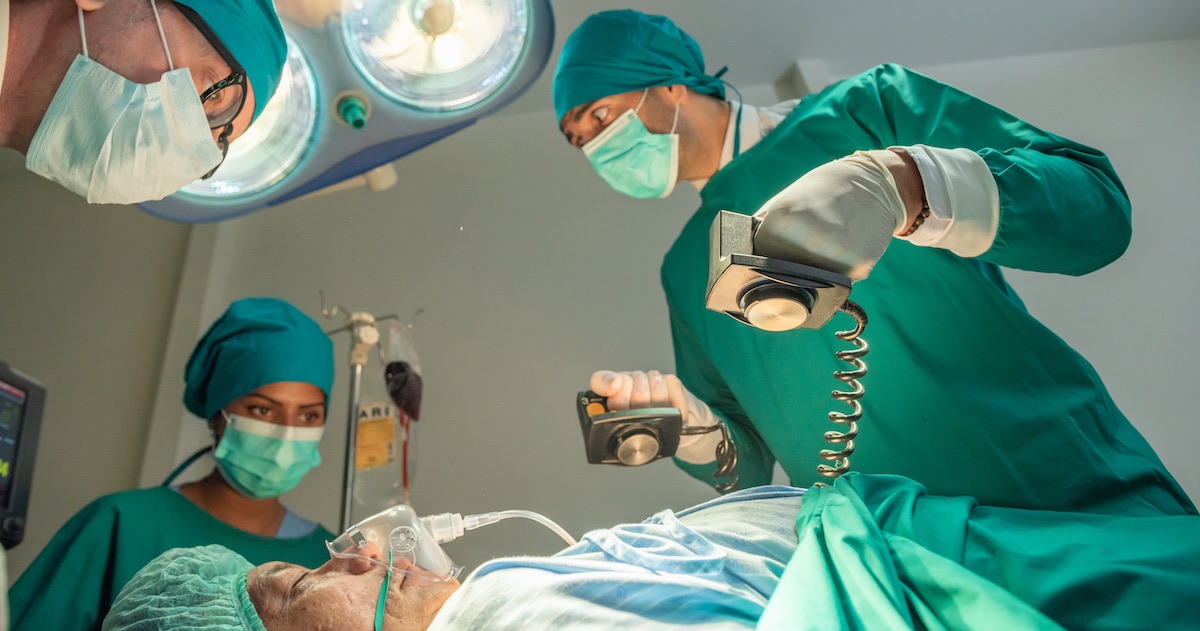 Atriumfibrillatie: een dubbele elektrische cardioversie is effectiever bij zwaarlijvige ...