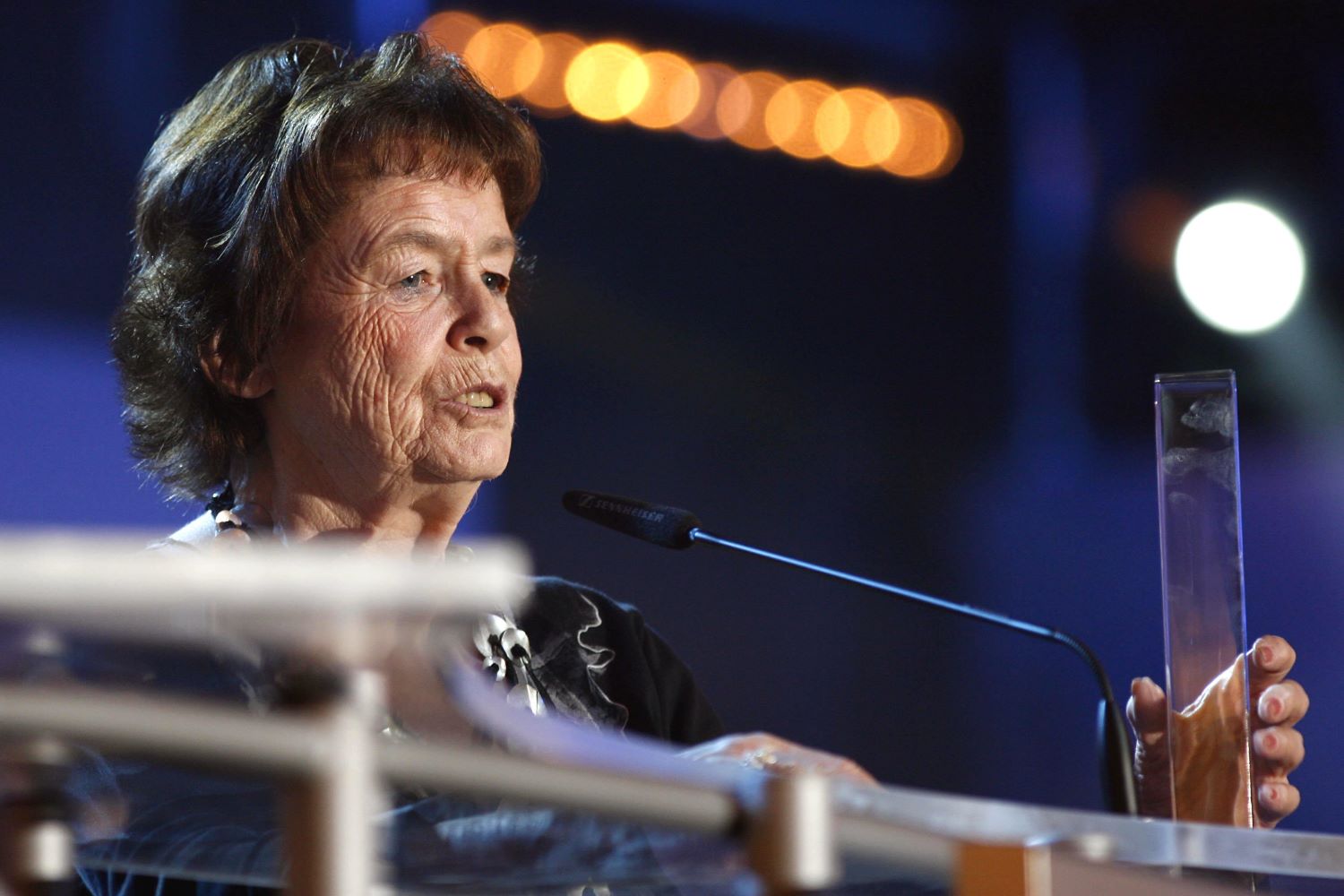 Décès de la virologue et ancienne sénatrice Lise Thiry à l'âge de 102 ...